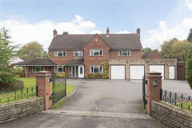 4 bedroom detached house for sale, Broadmere, Broad Lane, Tanworth-in ...