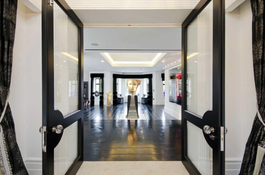 11 bedroom detached house for sale, Grovelands, Totteridge Green ...