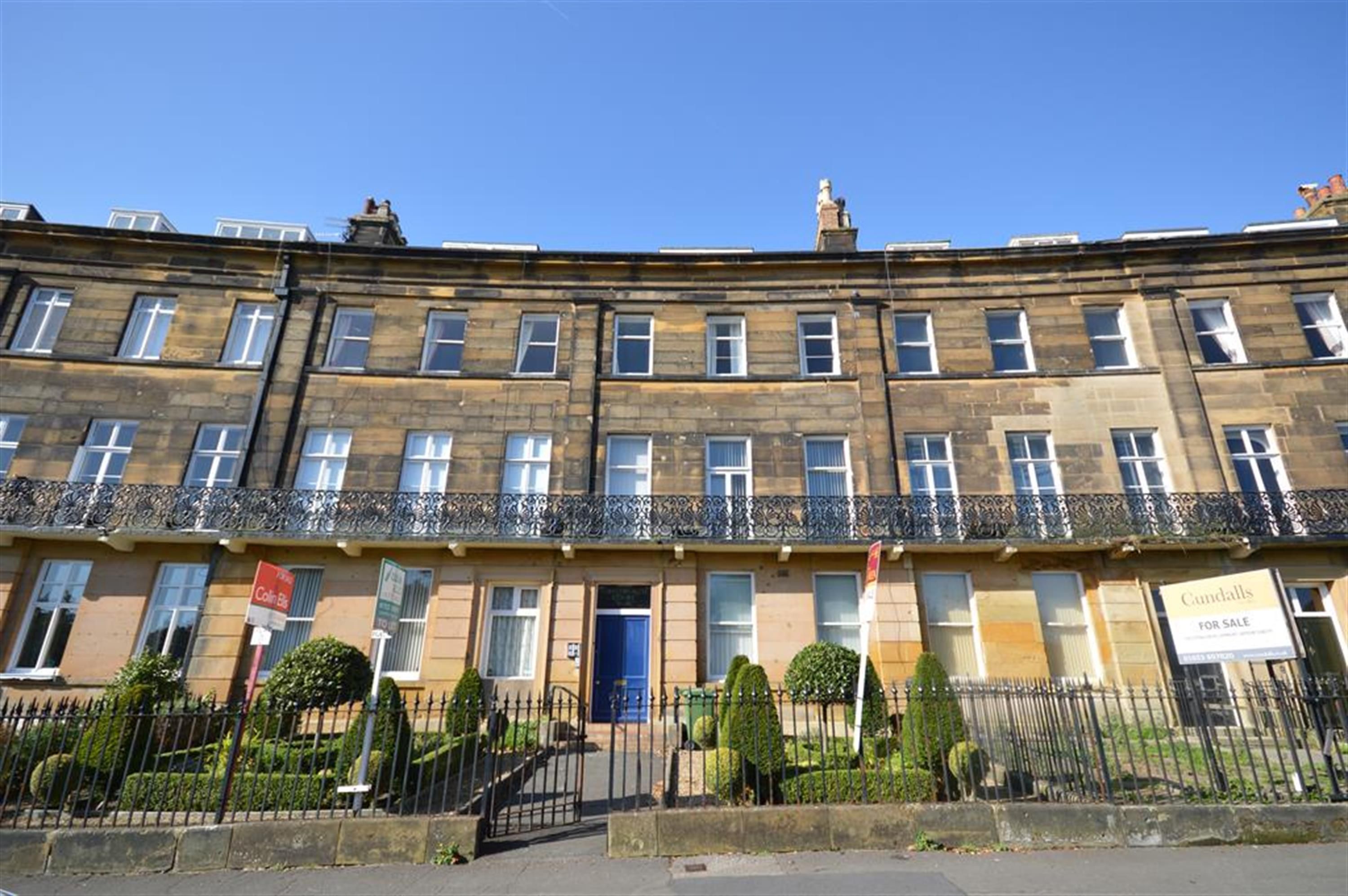 2 bedroom flat to rent, Chatsworth Court, The Crescent, Scarborough YO ...
