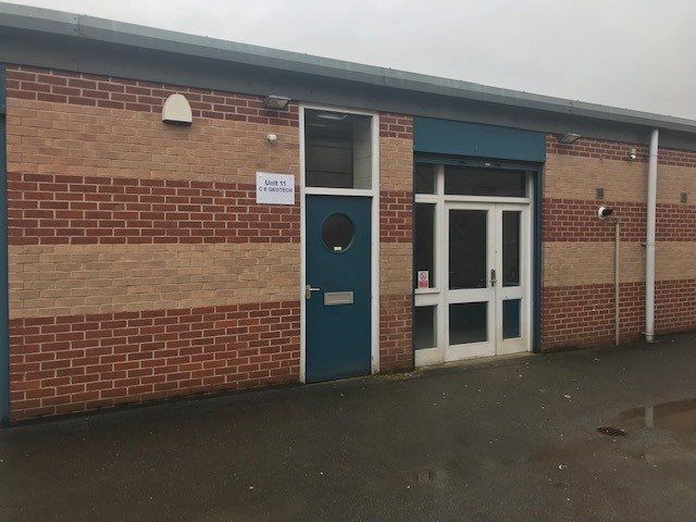 Commercial unit to rent, Lime Tree Business Park, Lime Tree Road ...