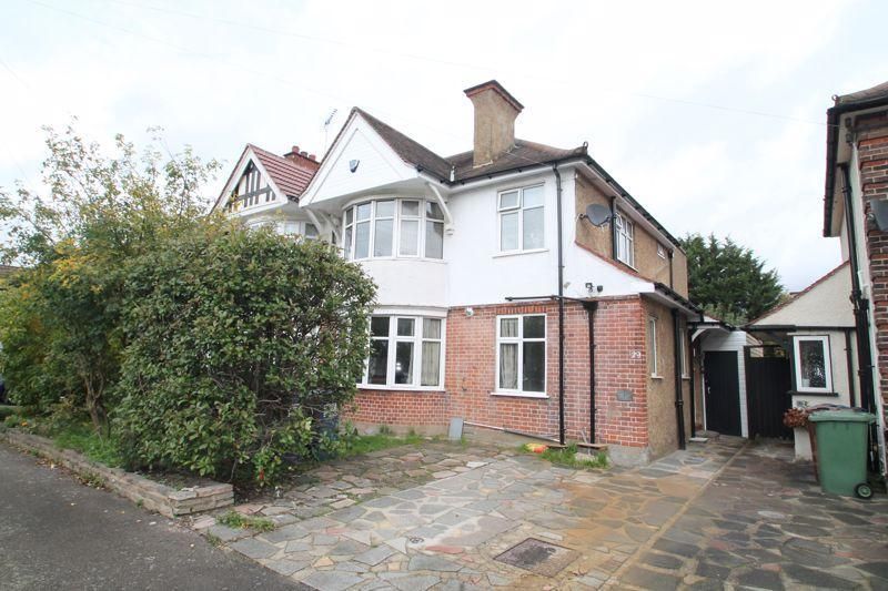 4 bedroom semi-detached house to rent, Manor Way, Harrow, HA2 6BZ