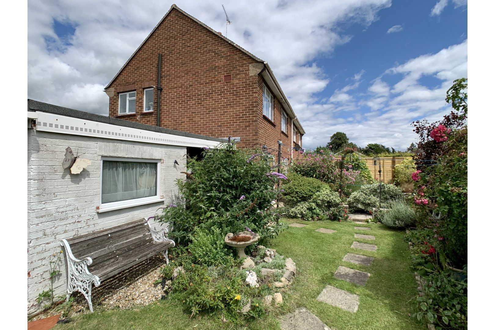 3 bedroom semi-detached house for sale, Hillworth Road, Devizes SN ...
