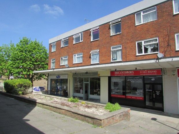 Commercial property to rent, Lowther Road, Dunstable, LU6 3NL