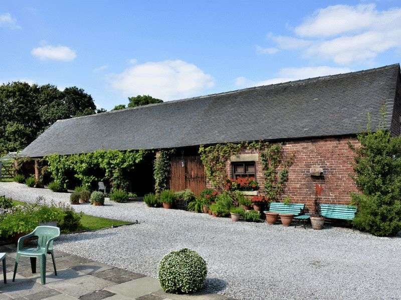 5 bedroom property for sale, Padley Hall, Hammersmith, Ripley, DE5 3RA