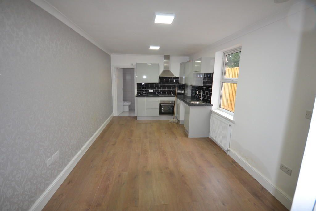 2 bedroom house for sale, Michael Road, Leytonstone, E11 3DY ...