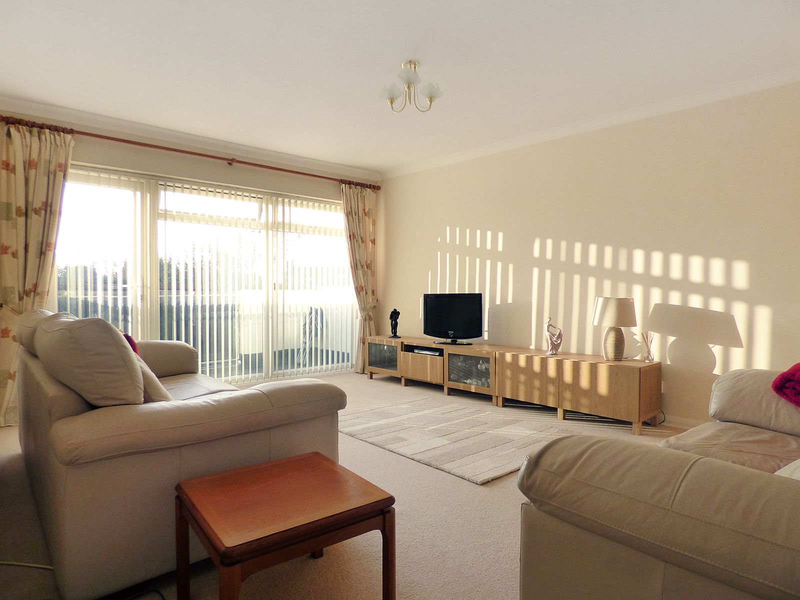 2 bedroom flat for sale, Clare Lodge, Sea Lane, Rustington ...