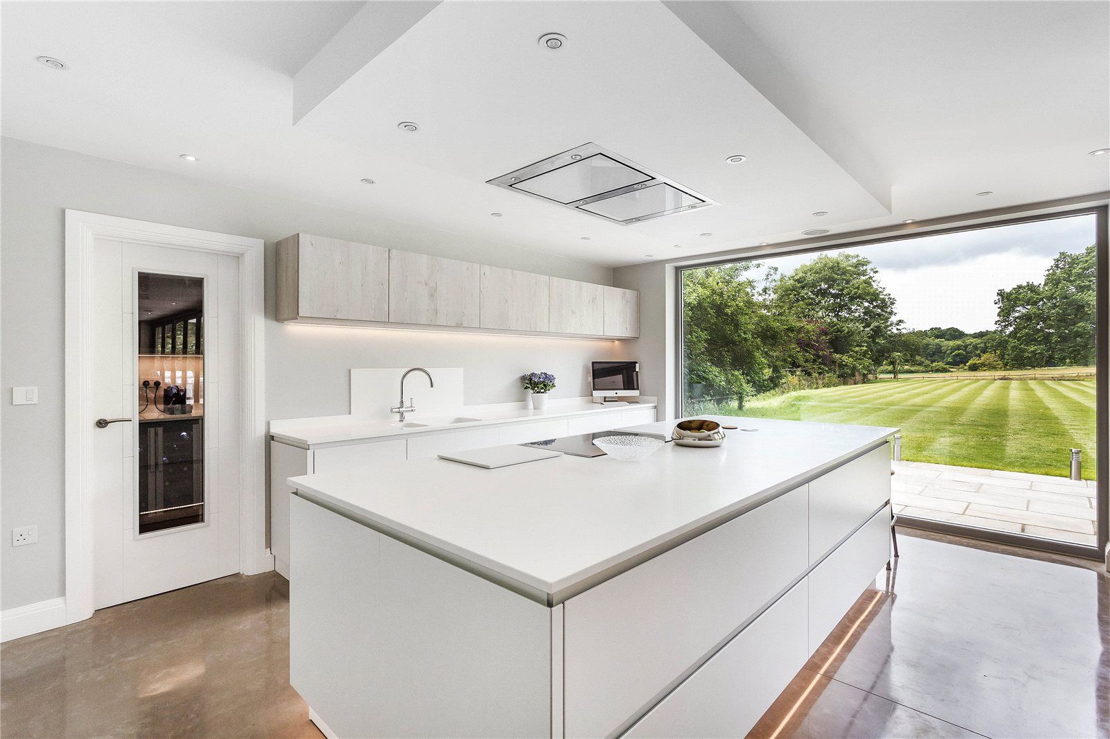 7 bedroom detached house for sale, Pilgrims Way, Reigate, RH2 9LE