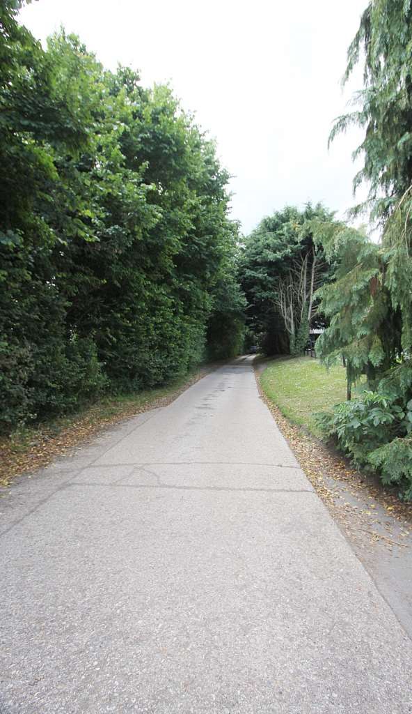 4 bedroom detached house for sale, The Courtyard, Dark Lane ...