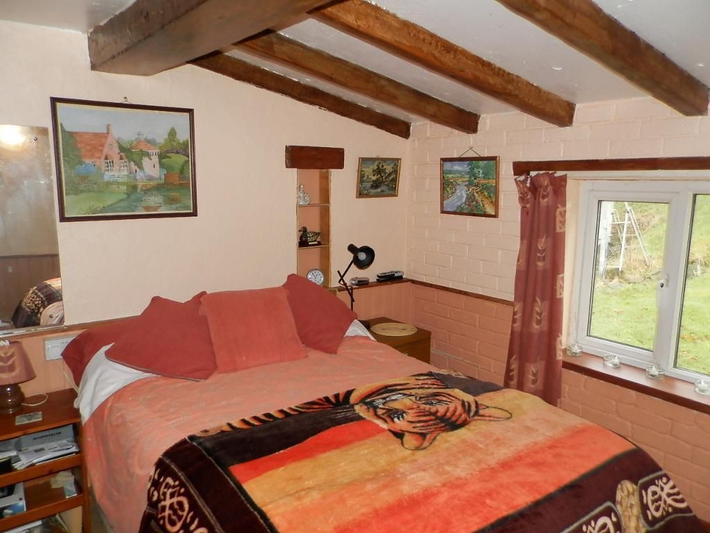 4 bedroom house for sale, Unmarked Road, Ty Mawr, Nr Llanybydder, SA40 ...