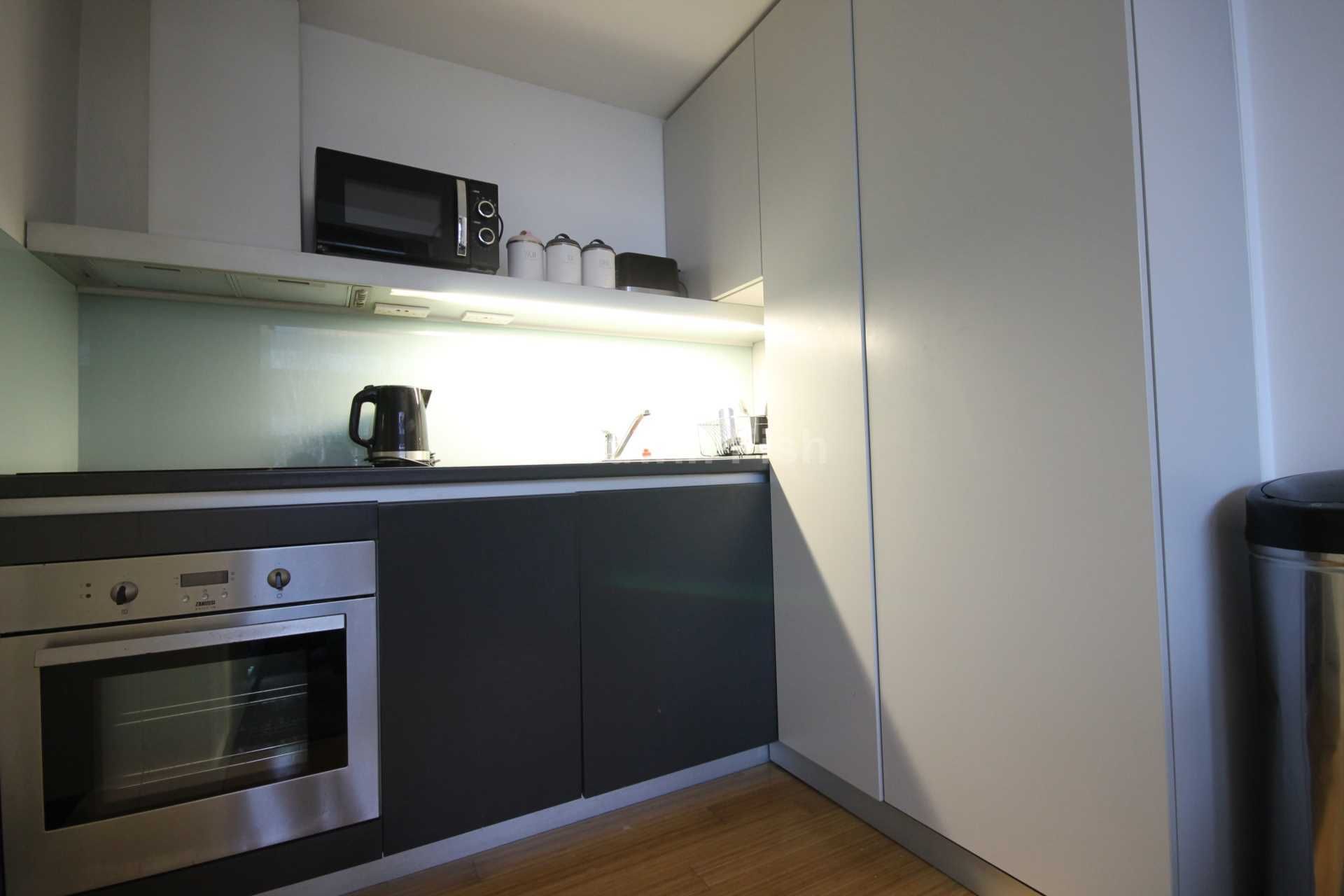 2 bedroom apartment for sale, Budenberg Haus, Woodfield Road ...