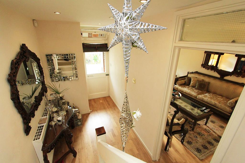 3 bedroom house for sale, Bartholomew Close, Wandsworth, London SW ...