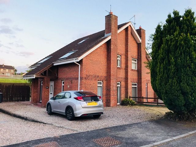 3 bedroom semi-detached house to rent, Emdale Court, Banbridge, BT32 3US