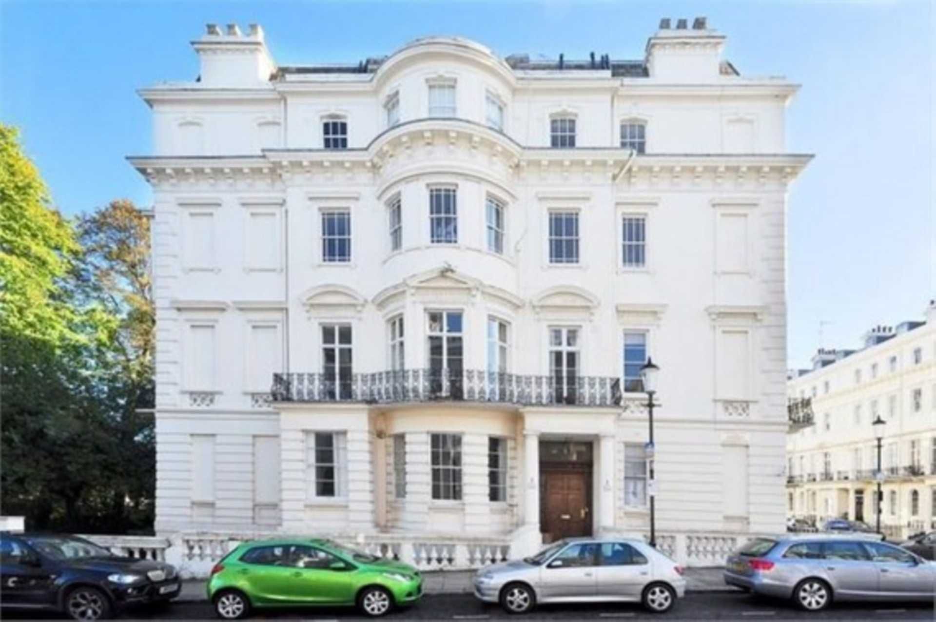 2 bedroom flat to rent, Stanley Crescent, London, W11 2NB