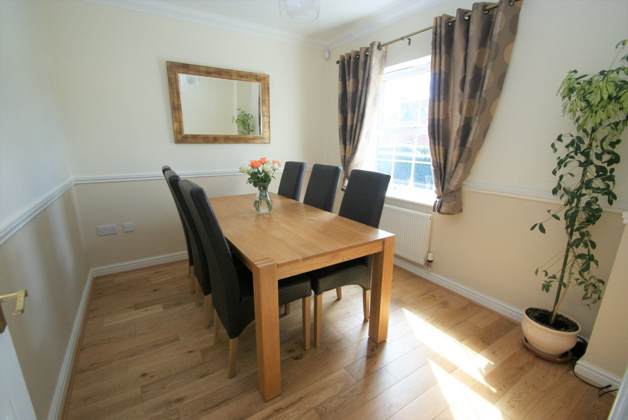 5 bedroom detached house for sale, The Coppice, Villiers-Sur-Marne ...