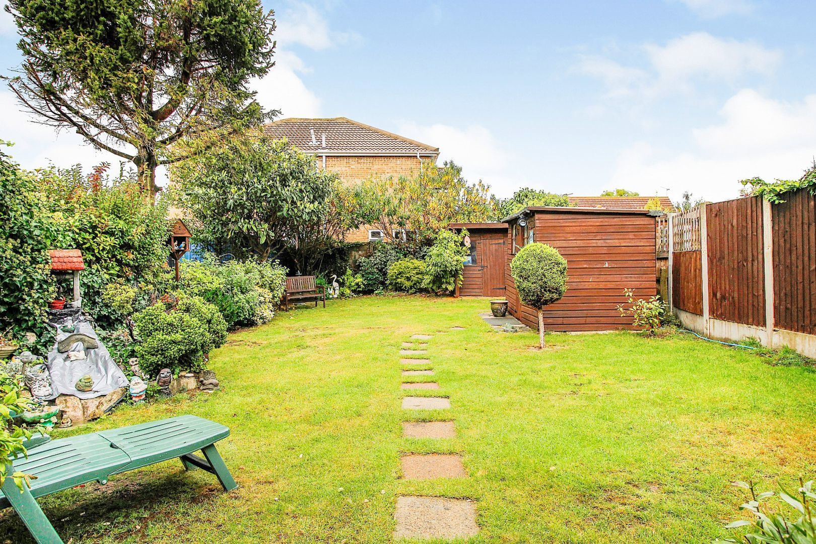 3 bedroom terraced house for sale, Tallis Road, Laindon, Basildon SS ...