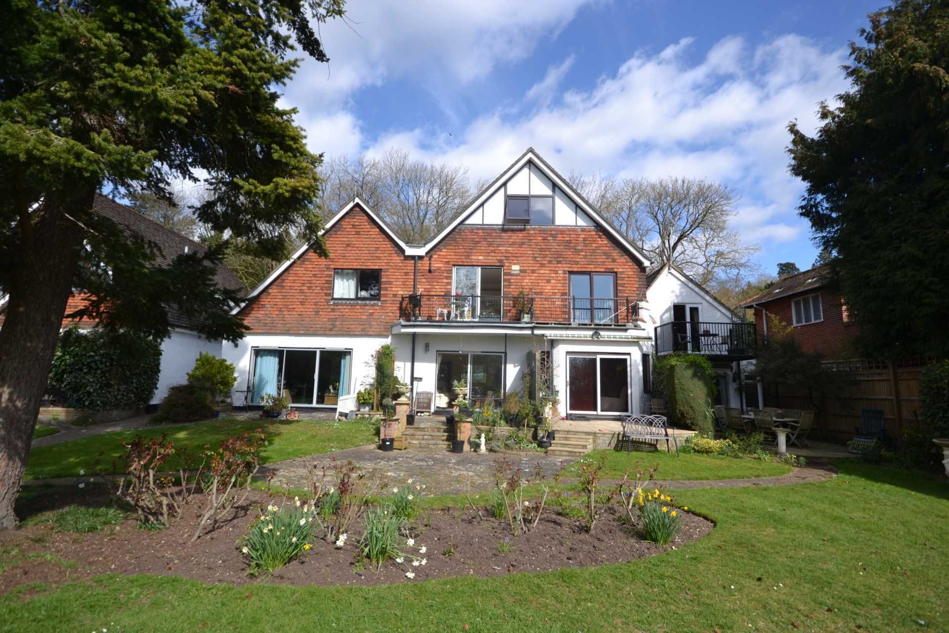 2 bedroom mews for sale, The Warren, Reading, RG4 7TQ