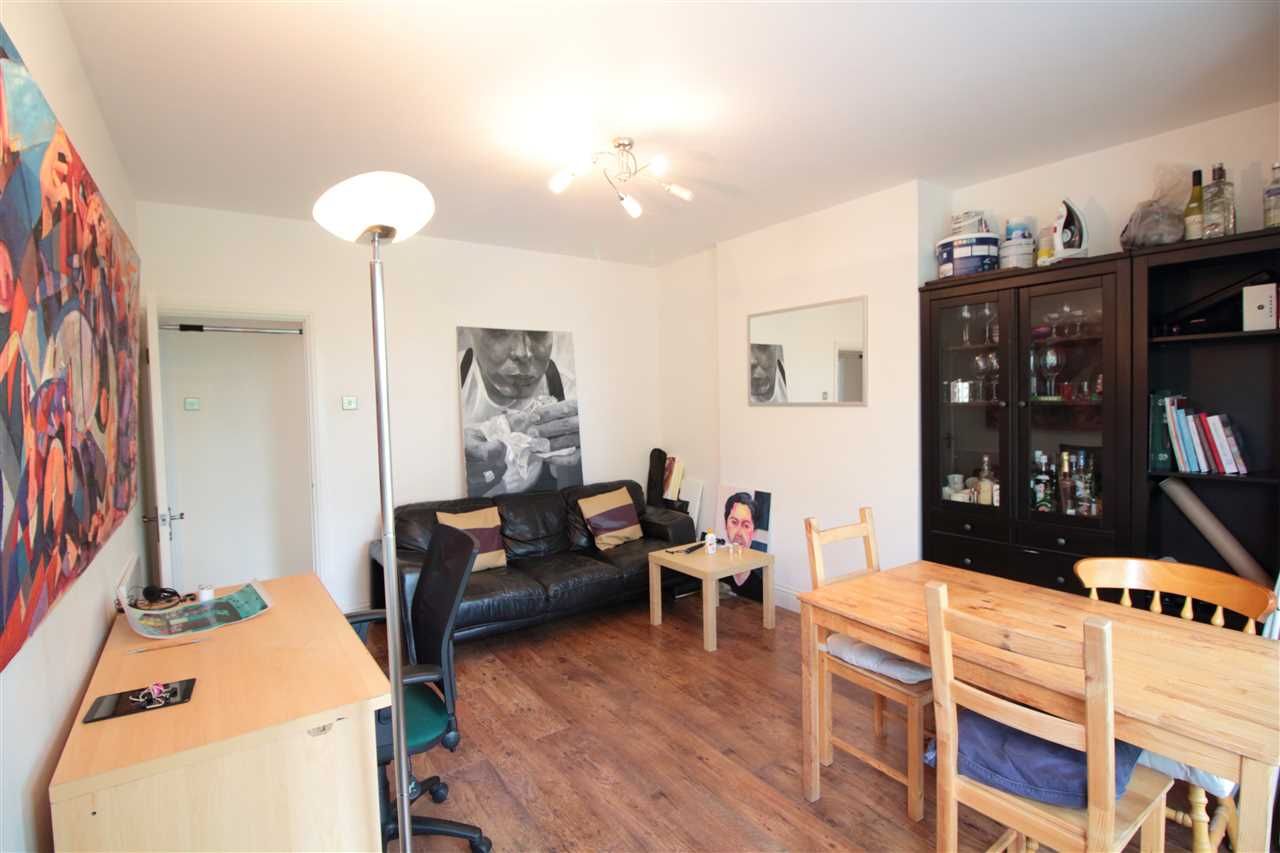 2 bedroom flat for sale, Hopton House, Loughborough Estate, Brixton SW ...