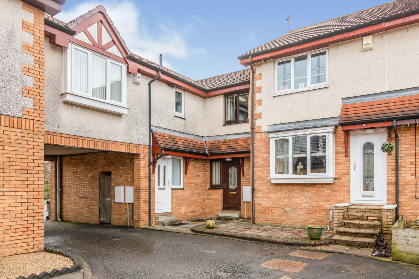 2 Bedroom Terraced House For Sale Glentrool Gardens Glasgow G69 0qn
