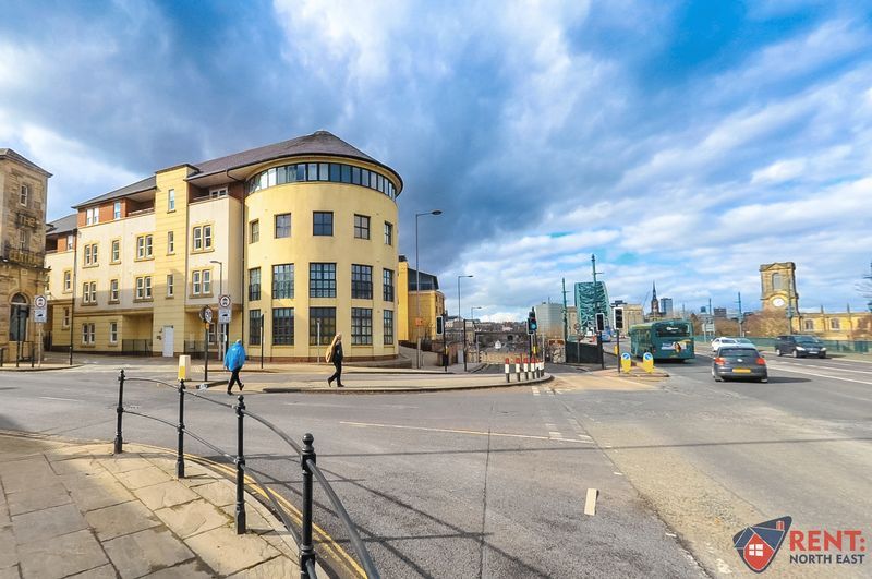 2 bedroom ground floor flat to rent, Curzon Place, Gateshead, NE8 2ER