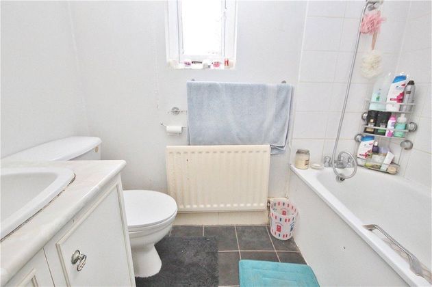 1 bedroom bungalow to rent, Tudor Court, Castle Way, Feltham, TW13 7QQ ...