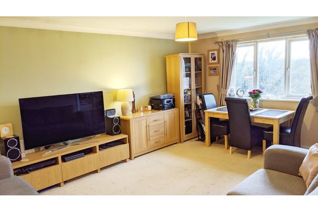 2 bedroom flat for sale, Netherfield, Milton Keynes MK, MK6 4JW