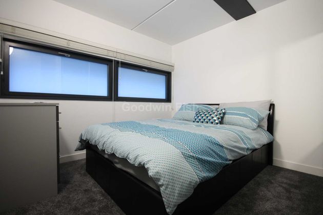 2 bedroom apartment for sale, Budenberg Haus, Woodfield Road ...